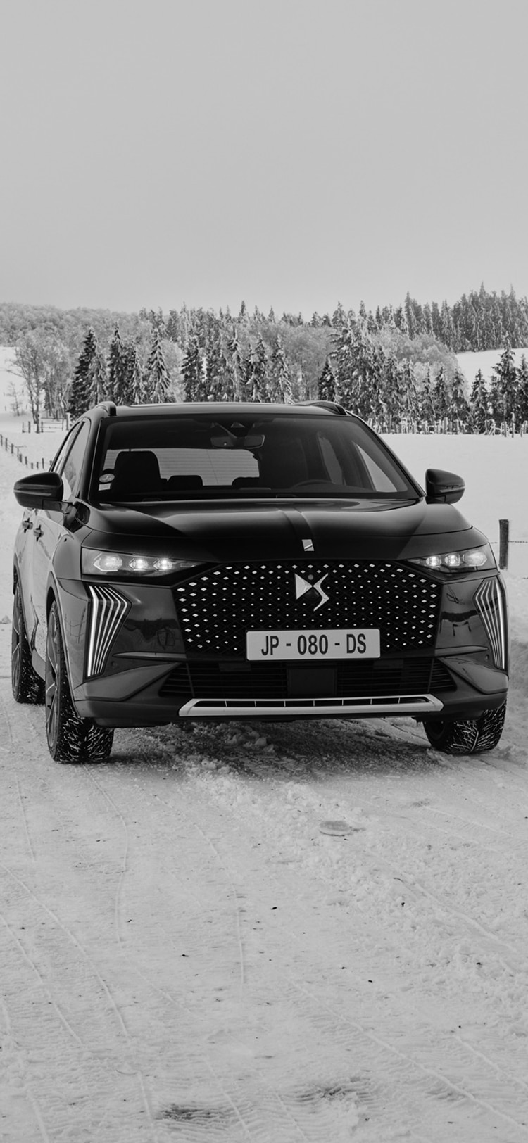DS 7, елегантният и динамичен SUV